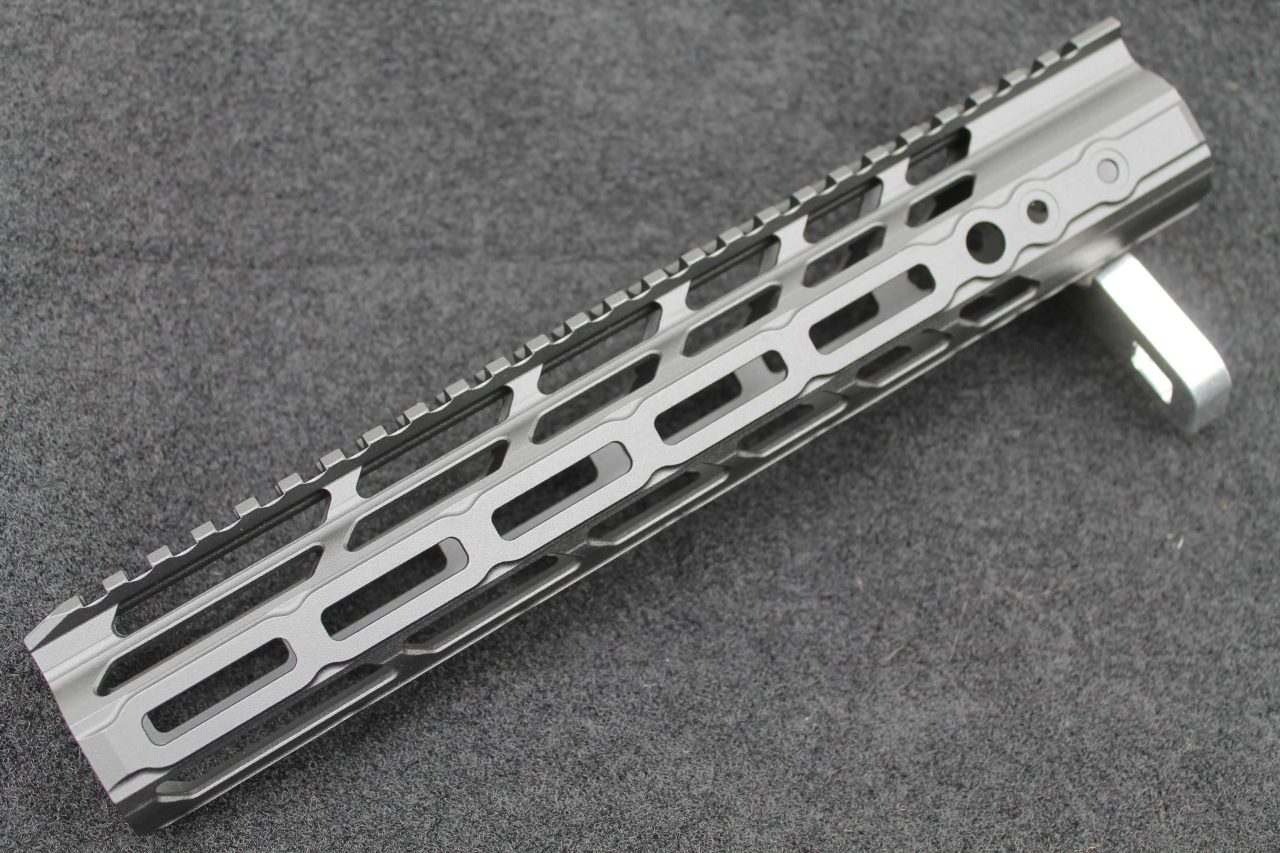 V7 Weapons Hyper-Light M-LOK Rail (Some Basics) – The Full 9
