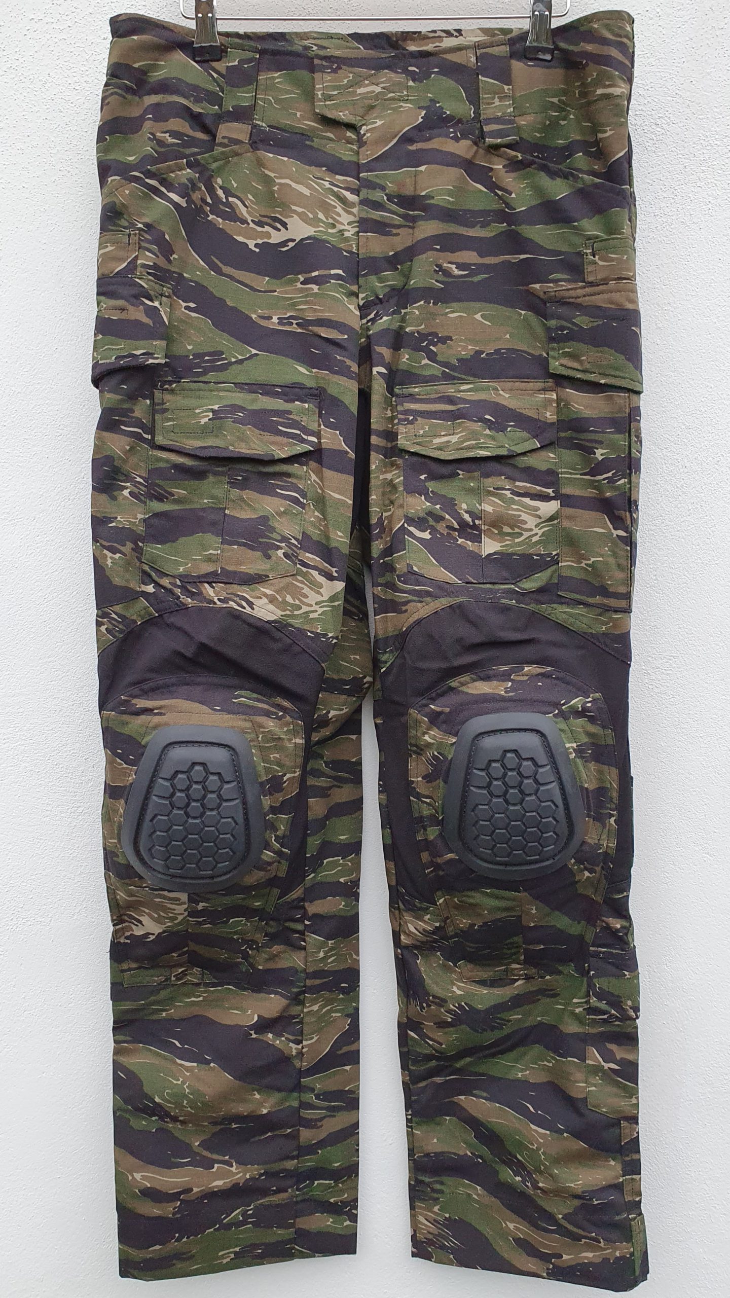 Crye G3 Combat Trousers – Tiger Stripe – The Full 9